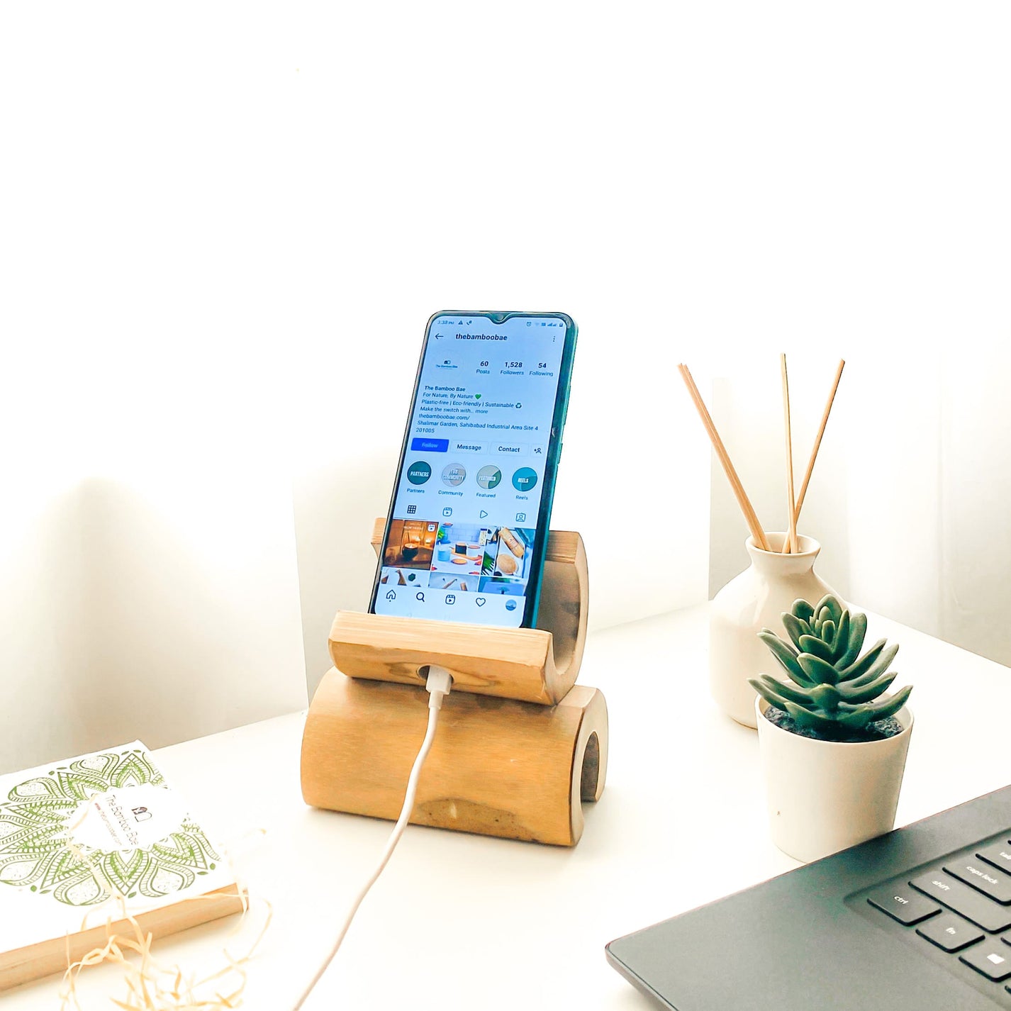 Bamboo Mobile Holder - Eco-Friendly Phone Stand – The Bamboo Bae